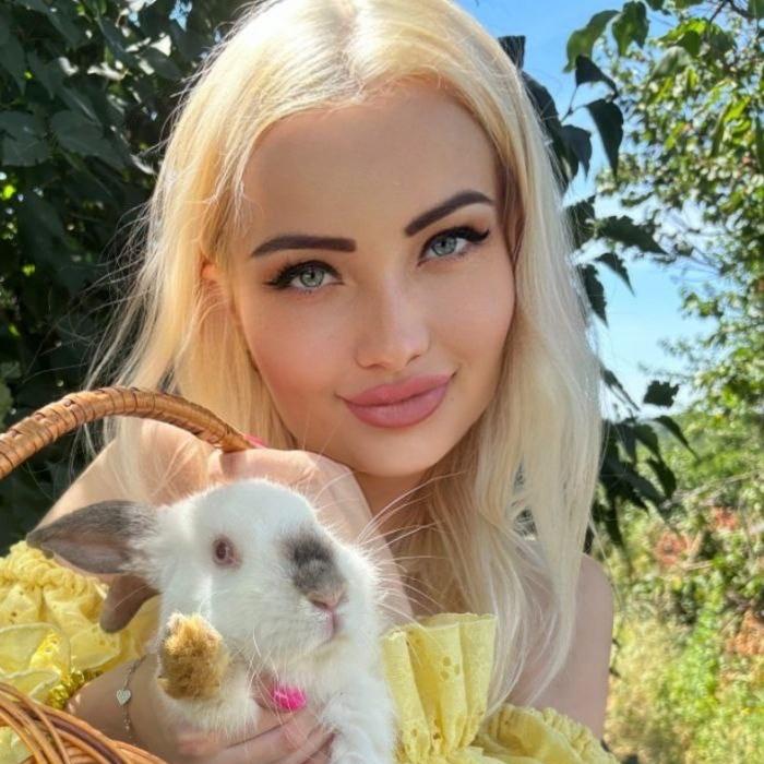 Hot miss Anastasia from Dnepr, Ukraine: Russian bride