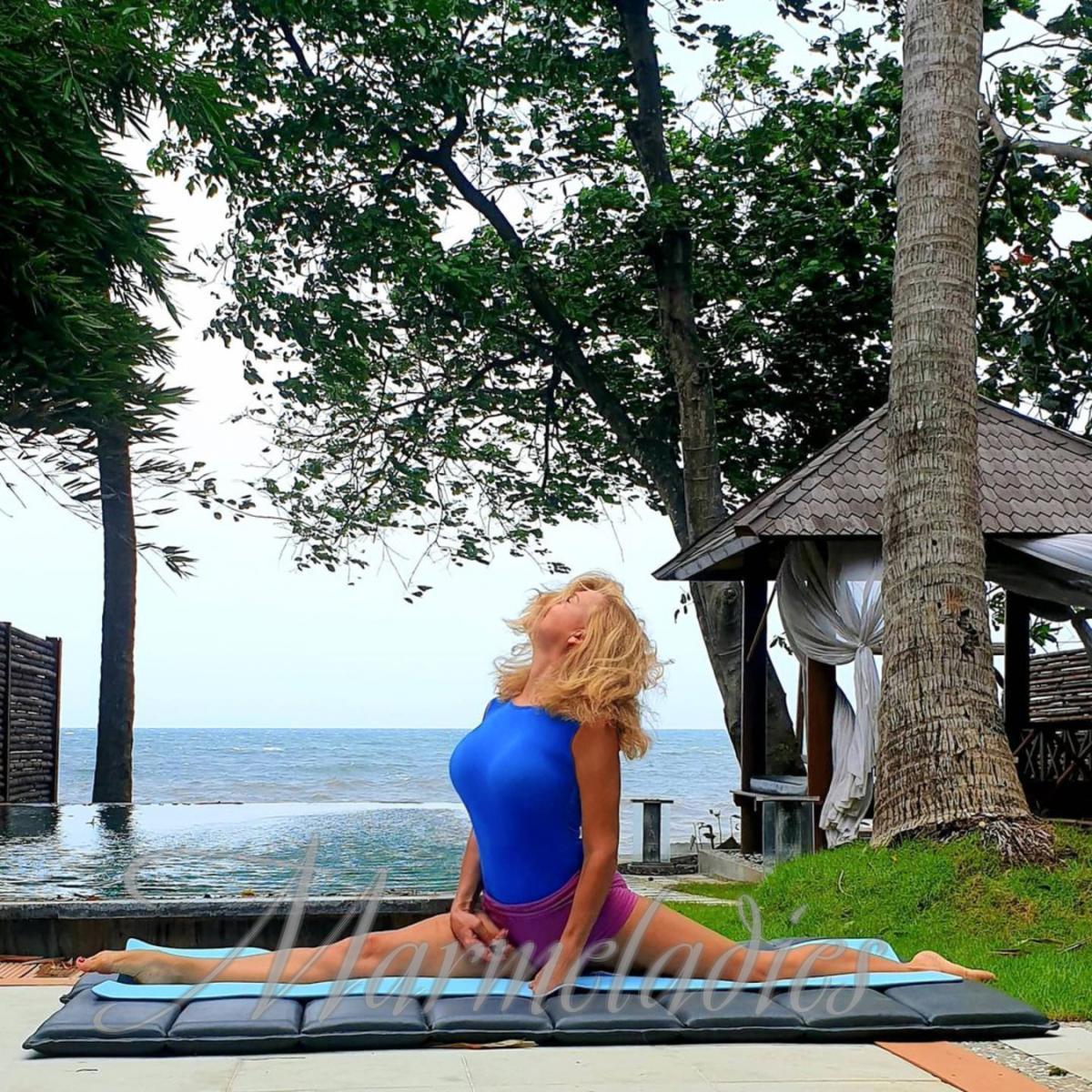 Amazing bride Olesya from Burgas, Bulgaria: Ukrainian women