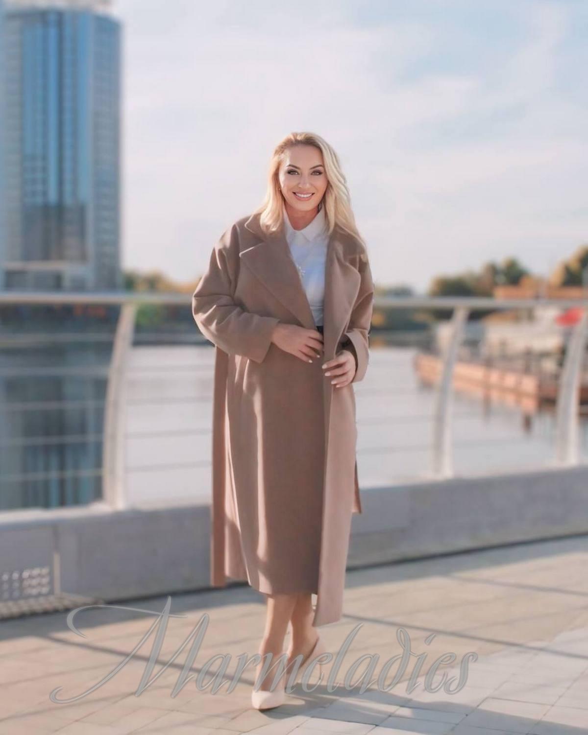 Single bride Lyudmila from Kyiv, Ukraine: Ukraine women