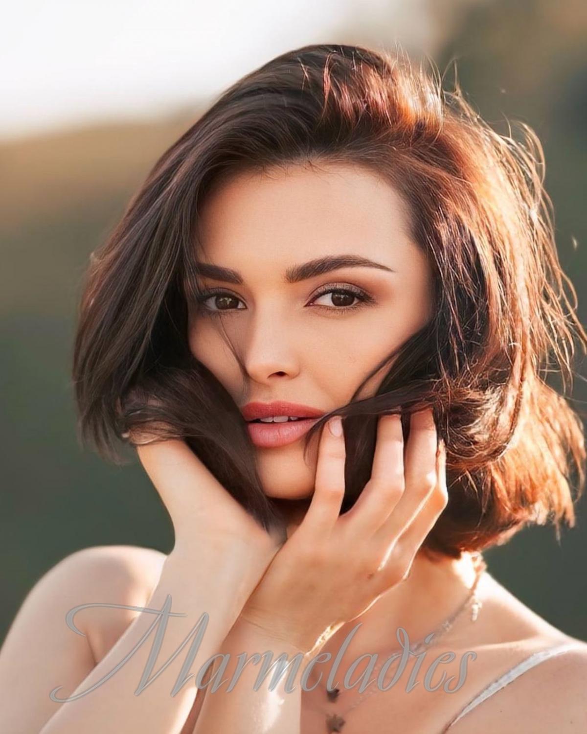 Single miss Tatiana from Kryvyy Rih, Ukraine: Ukranian women