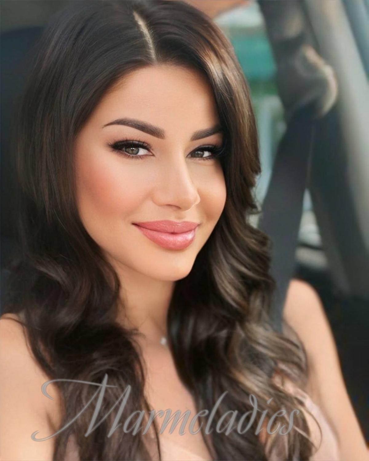 Gorgeous mail order bride Irina from Odessa, Ukraine: Ukraine girls