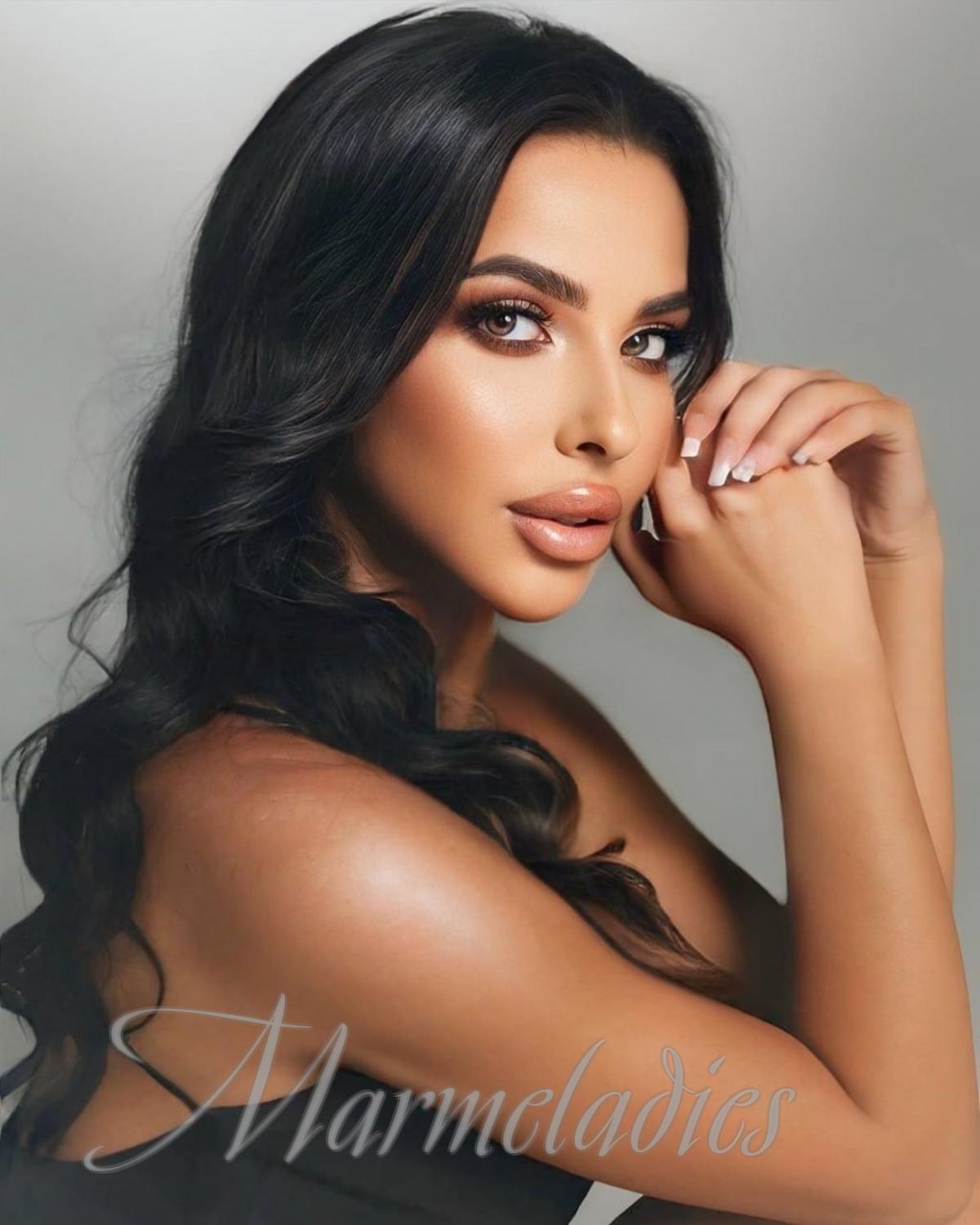 Single woman Anna from Kyiv, Ukraine: Ukraine women