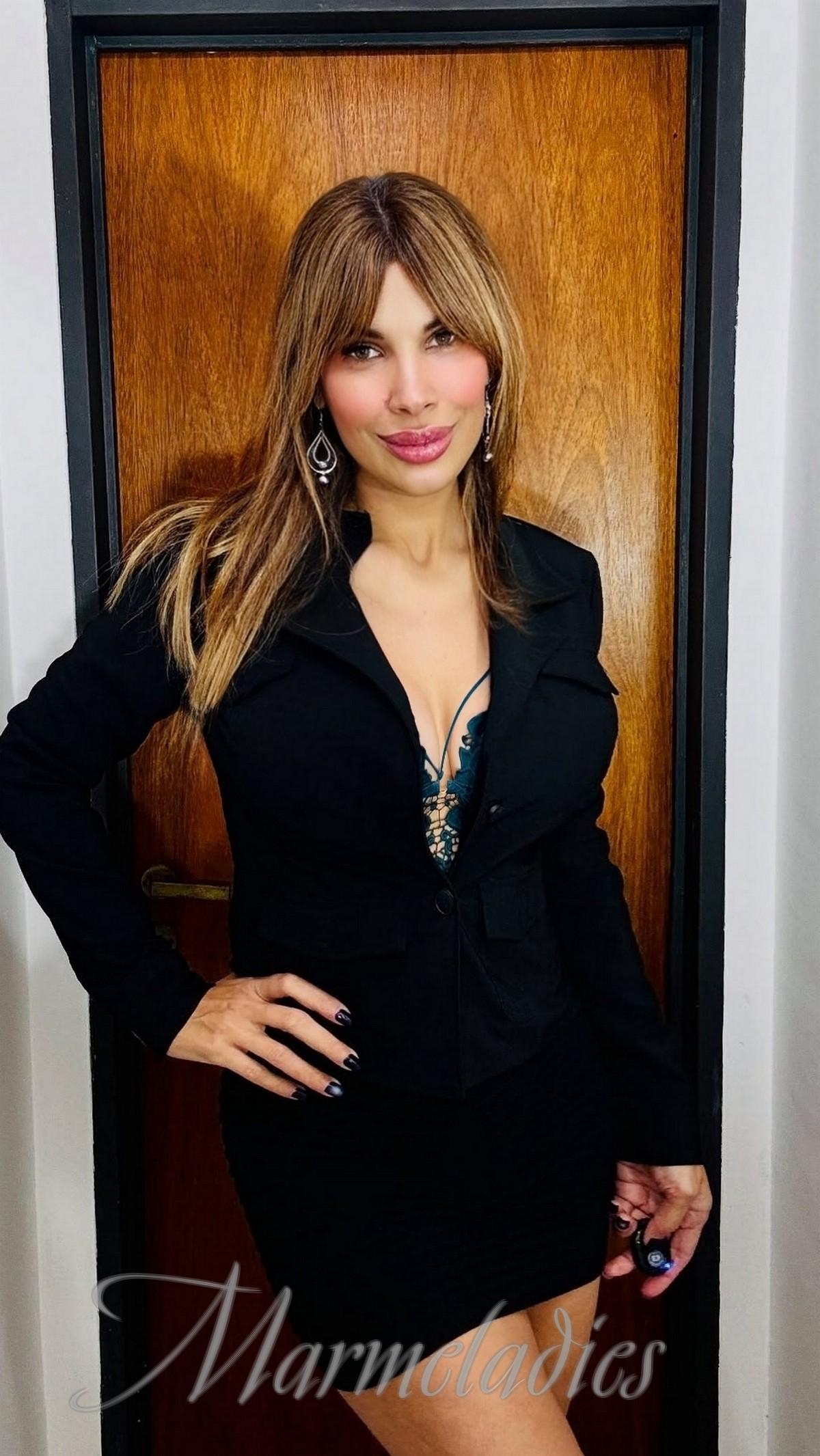Nice woman Karina Anahi from Buenos Aires, Argentina: Ukraine girls